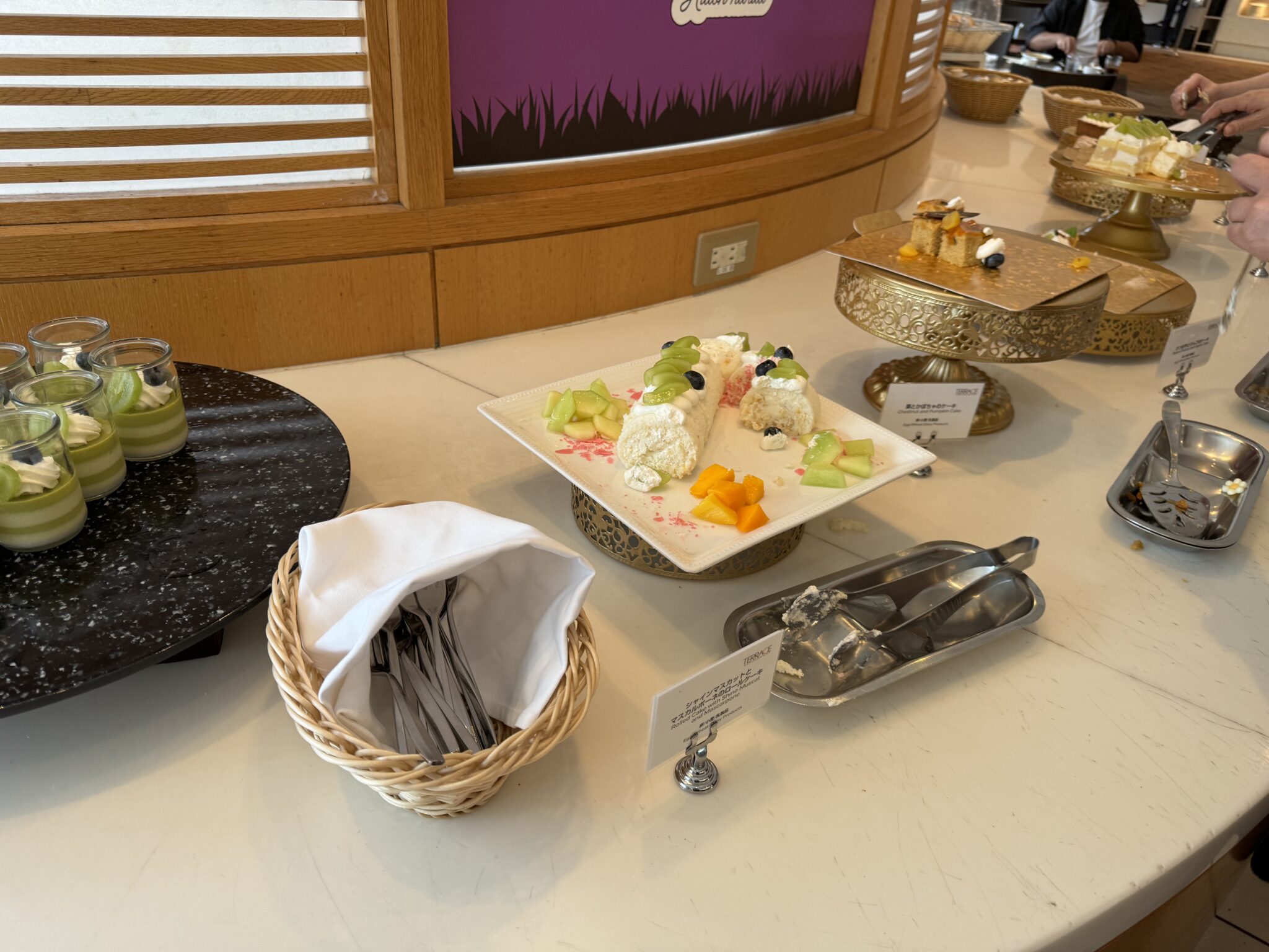 ヒルトン成田でお得・贅沢に楽しむ！HPCJ特典のバースデーケーキ＆ランチビュッフェ 期間限定カフェにも潜入